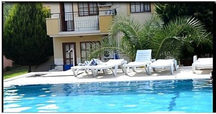 Rent A Flat 1+1 Turkey Kusadasi Close To Beach - Kuşadası