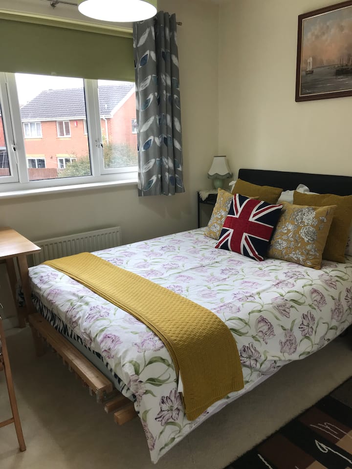 Relaxing!comfortable Double Bedroom - Birmingham