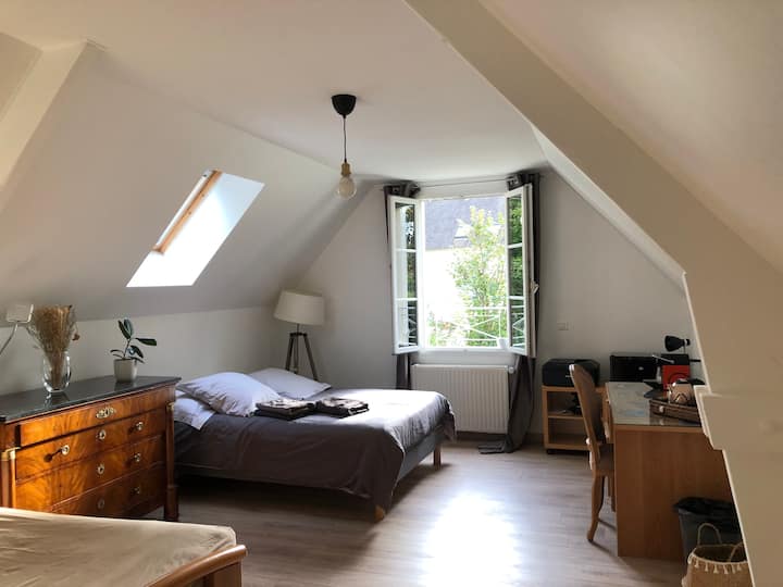 Chambre Dans Maison Centre Senlis Pour éTudiante. - Senlis