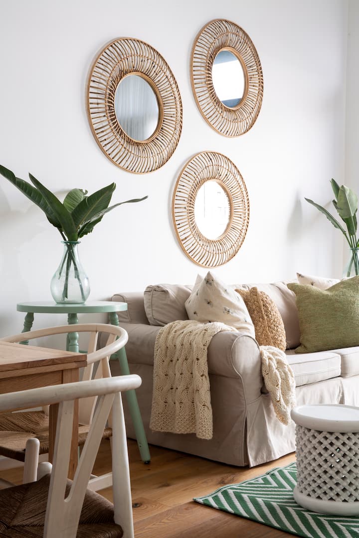 Dl211 · Mountain Views, Central Location, Heated P - Cape Town