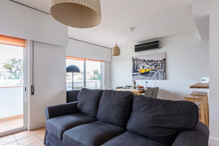 Albufeira Oura Beach & Nightlife - Faro District