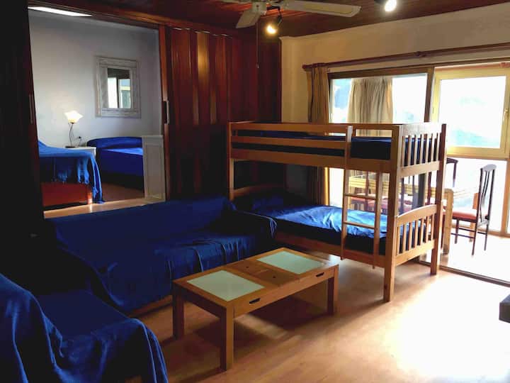 Snow House 2 - Sierra Nevada