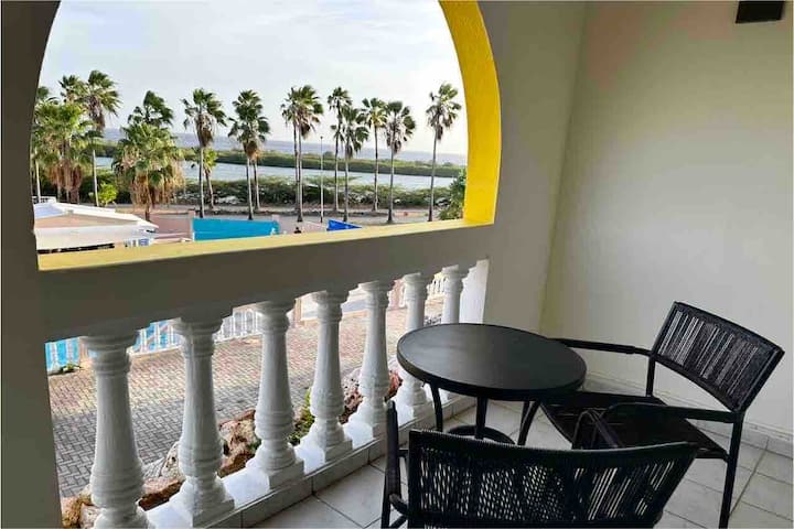 *Luxurious Ocean View 2 Bedroom Suite* - Curaçao