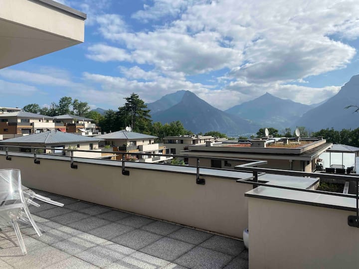 Superbe Appt - T3 - Terrasse 70 M2 - Vue Montagne - Sassenage