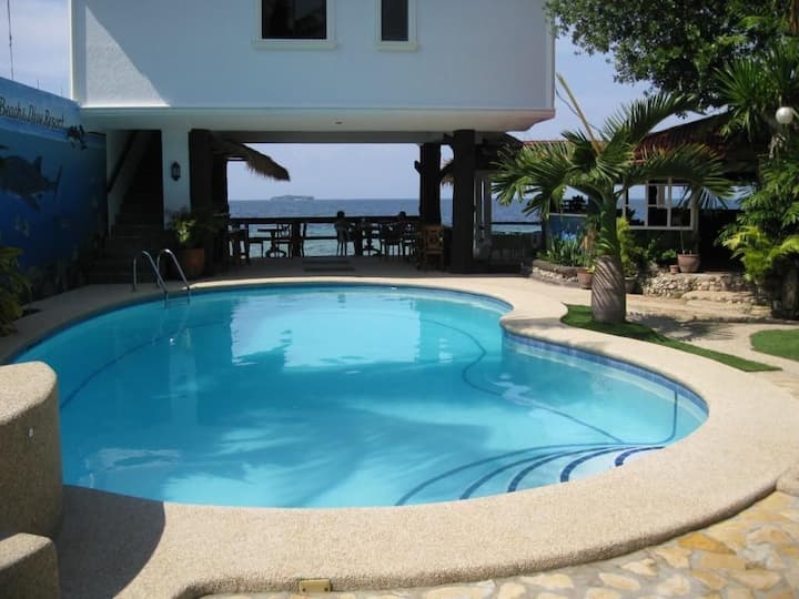 Love's Beach And Dive Resort Garden View Room W/ac - Moalboal