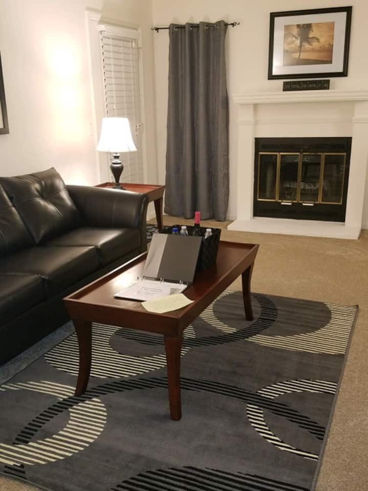Triad Ii-spacious 2br Condo-great Location - Greensboro, NC