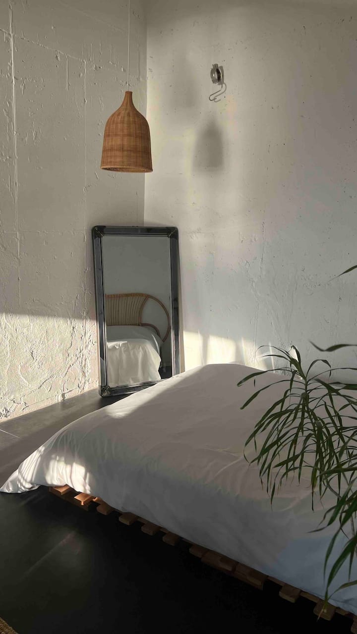 Brne / 05 . White A Ocean View (Early Check In ) - Jeju-si