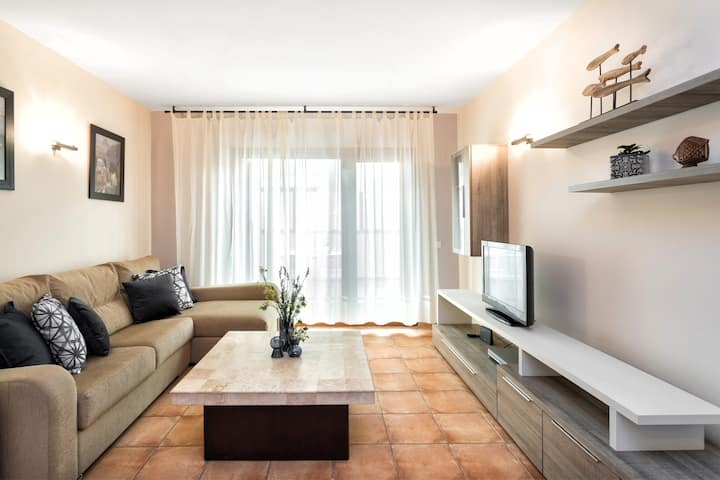 Lovely Apartment Close To The Beach, Free Parking - Tossa de Mar