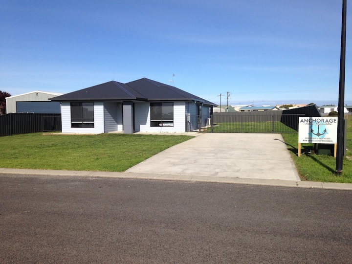Anchorage - Port Macdonnell