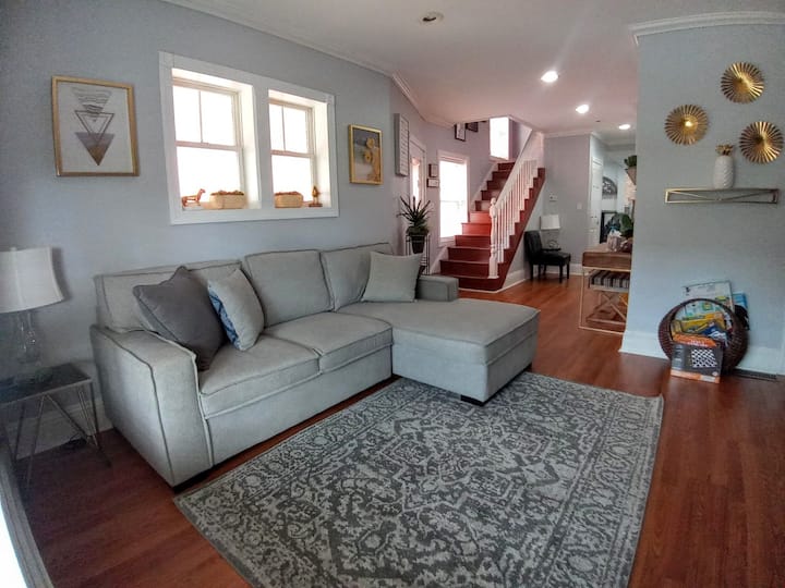 Downtown Dc. Heart Of Eckington Sleeps 14 4br  8 Beds + 3.5 Baths 3-car Parking - Washington