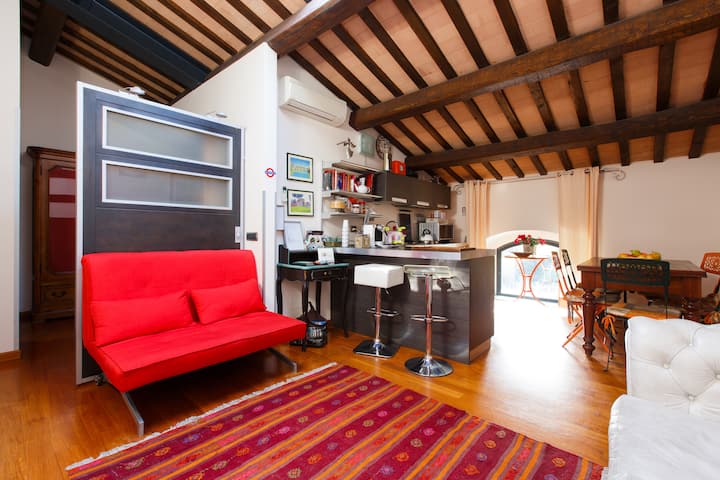 Quiet And Elegant Apartment - Rome