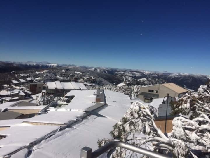 Beehive 9 - Mount Buller