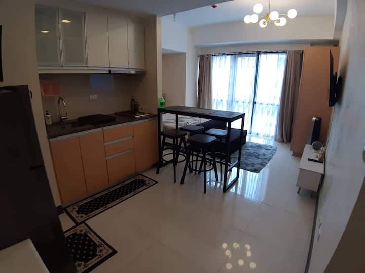 Studio Type Condo For Rent - Taguig