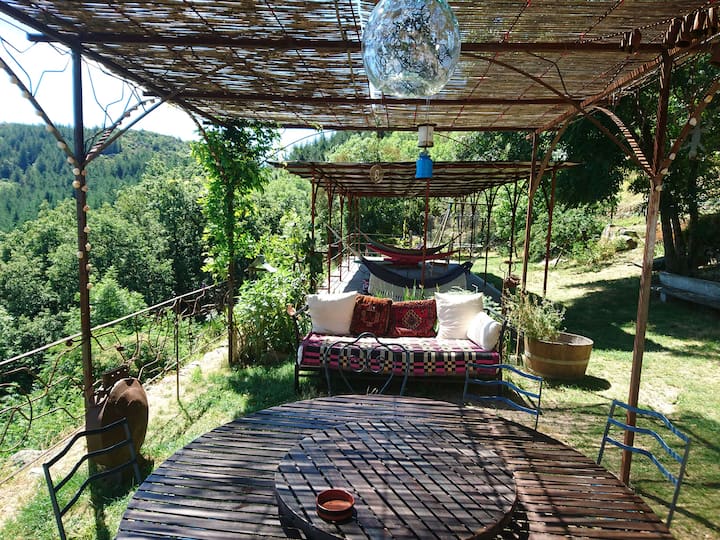Isolé En Pleine Nature Avec Panorama Exceptionnel - Saint-Jean-du-Gard