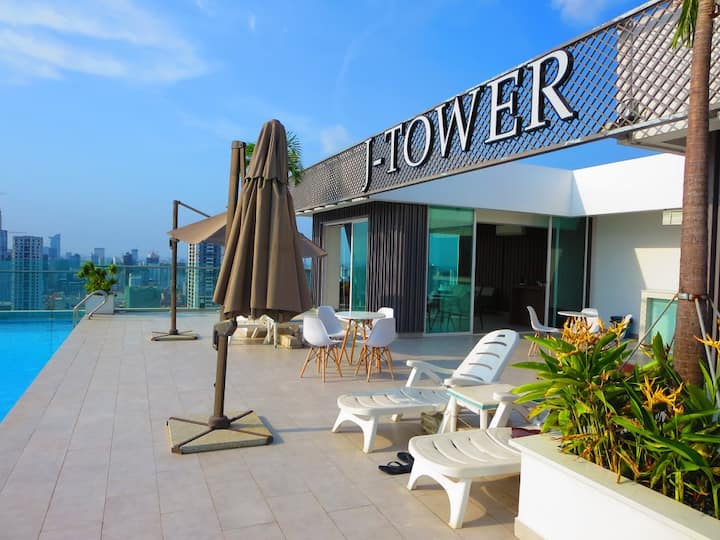 Modern Cosy Studio Condo 45sqm Convenient Area - Phnom Penh