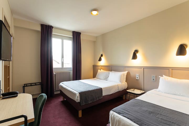 Belle Chambre Familiale Pour 3, Centre Ville-gare - Angers