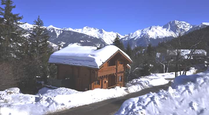 Chalet En Station De Ski - Moutiers