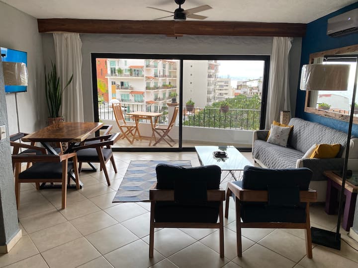 Ocean & City Views From Lower Amapas Condo - Puerto Vallarta