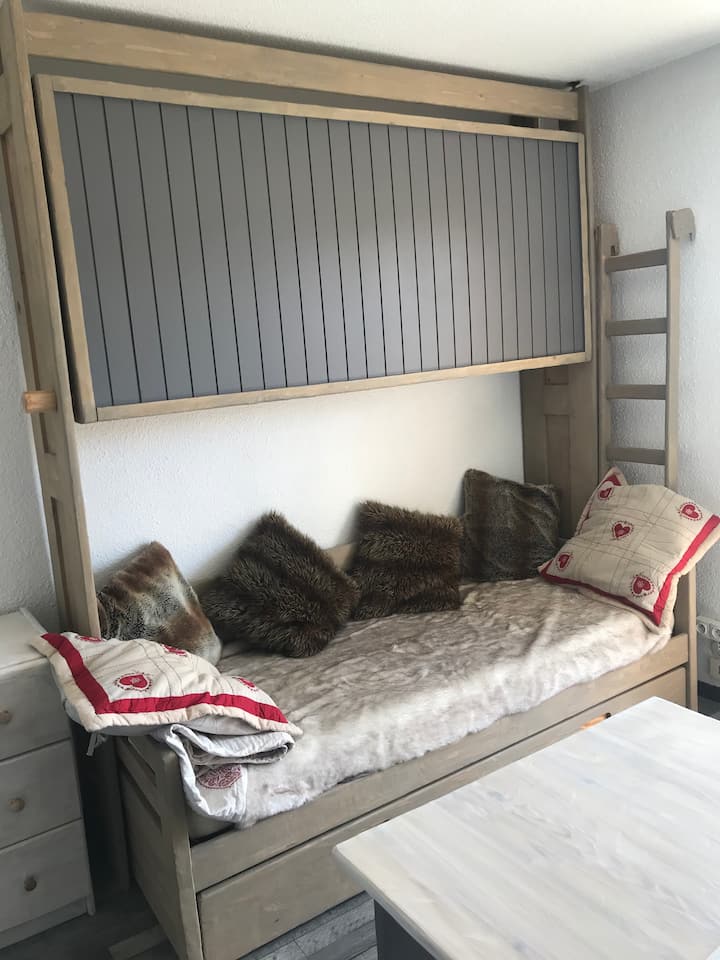Alpe D’huez , Prix Mini Joli Studio , 4 Lits - Le Bourg-d'Oisans