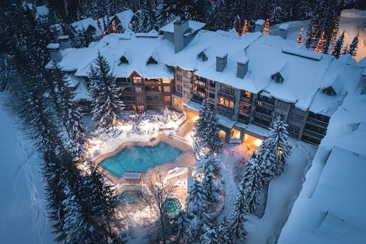 Slopeside Suite | Relaxation & Adventure Unite! - Whistler