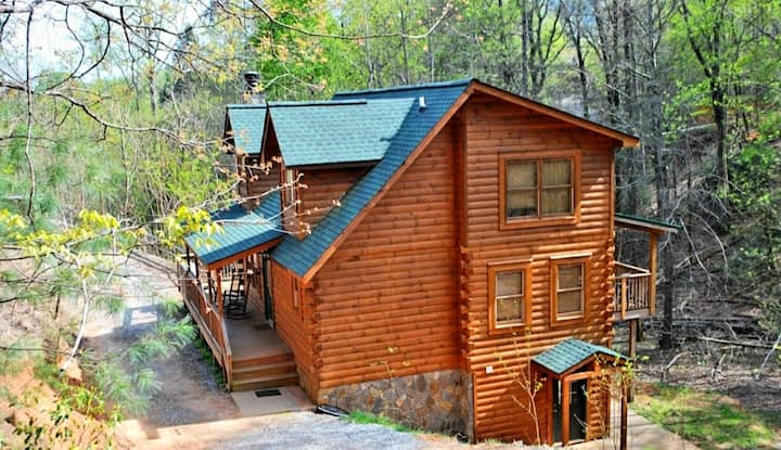 Large Log Home In Lake Lure, Hot Tub/game Room/pet - Lake Lure, NC