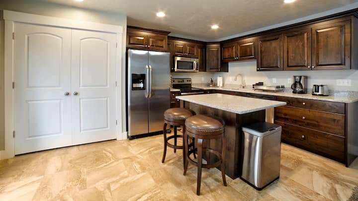 *New Construction+ogden Gem+dedicated Hot Tub+view - Ogden, UT