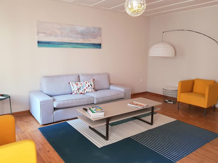 Spacious Modern 2bdr  In The Heart Of The City - Corfú
