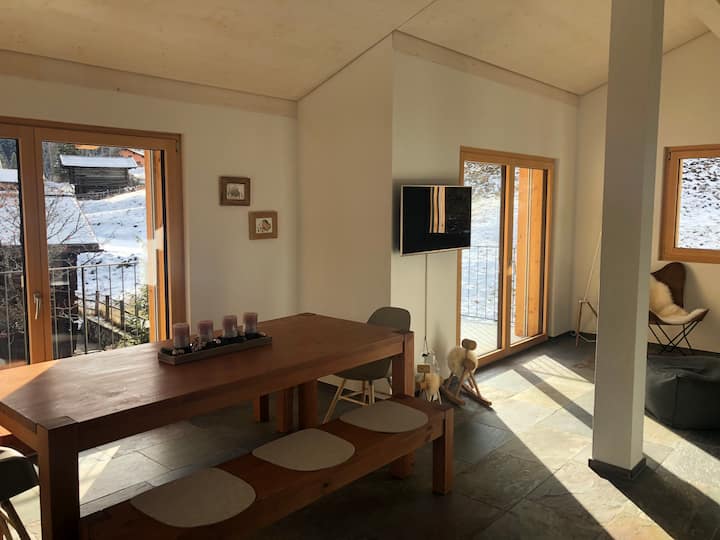 Modern And Cozy Mountain Apartment With A View - Davos