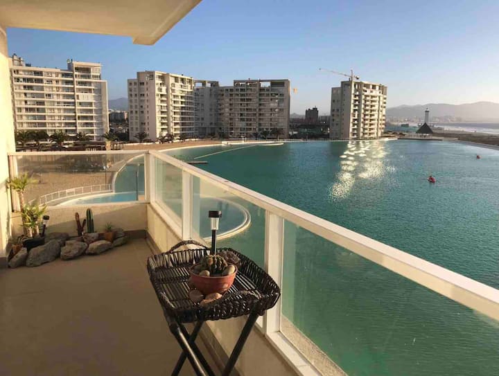 Beachfront Condo: Ocean, Lagoon And Pools. - La Serena