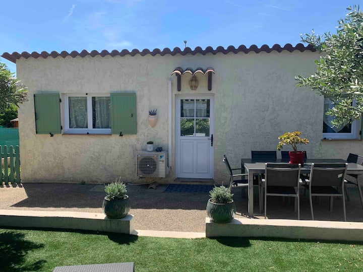 Charmante Maisonnette Calme à Antibes  + Parking - Antibes