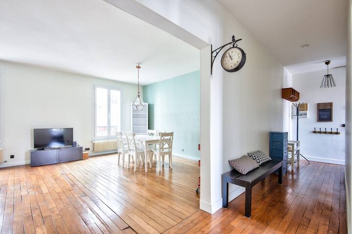 Parisian 70mts Apart ,  2 Beds + Sofabed In Salon - Courbevoie