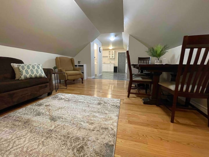Urban Loft 1 Br Apt - By Niagara Falls - Niagara Falls, NY
