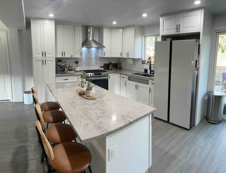 Linda Vista Room - Marysville, CA