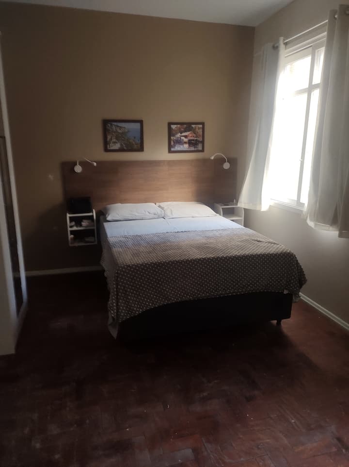Apartamento 604 (Próximo Da Santa Casa E Da Ufrgs) - Porto Alegre