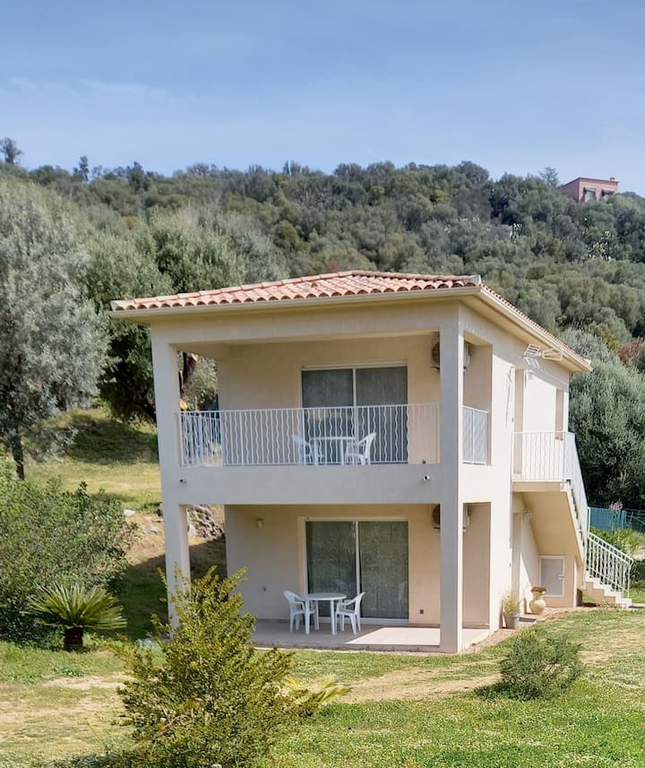 L'alivu éTage De Villa Avec Piscine Commune - Ajaccio