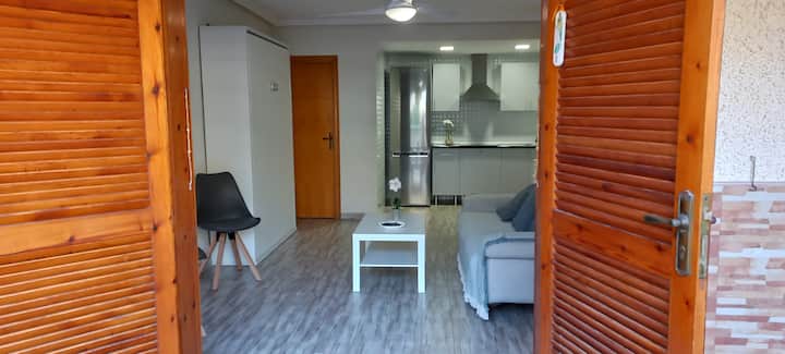 Estudio Recién Reformado. Muy Cerca De La Playa. - Guardamar del Segura