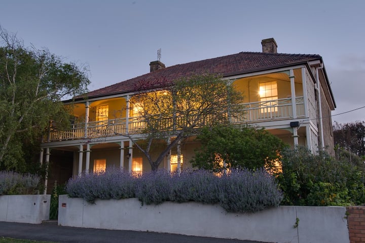 Historic Accommodation - Portland