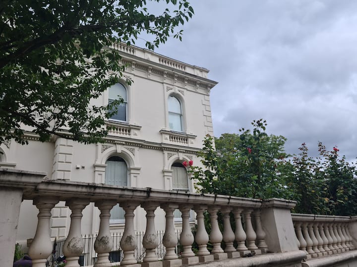 Regency 5 Star Apartment - Royal Leamington Spa