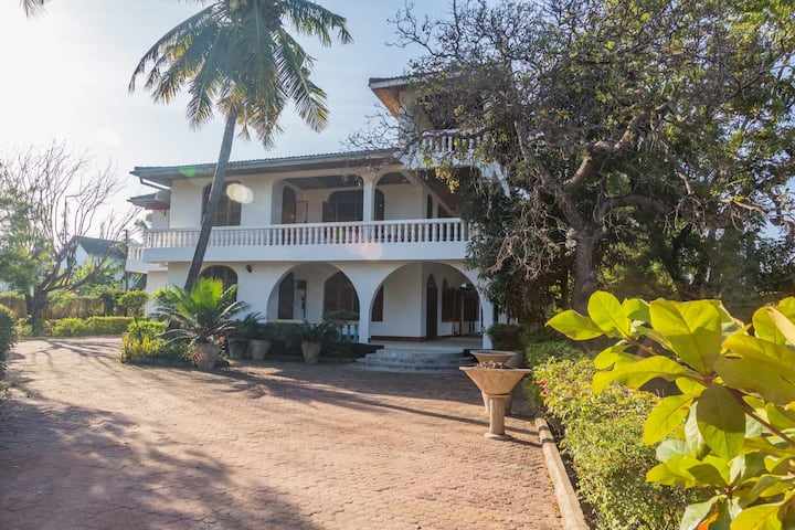 Pumzika Kidogo - Kunduchi Beach - Dar es Salaam