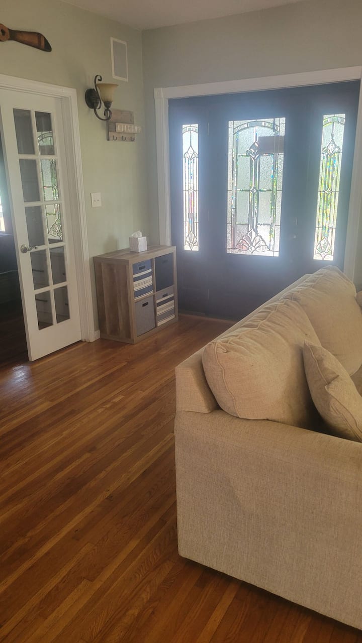 Capital River View Pad! - Jefferson City, MO