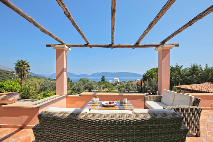 Oaks & Olives 2-floor Apartment - Cefalonia
