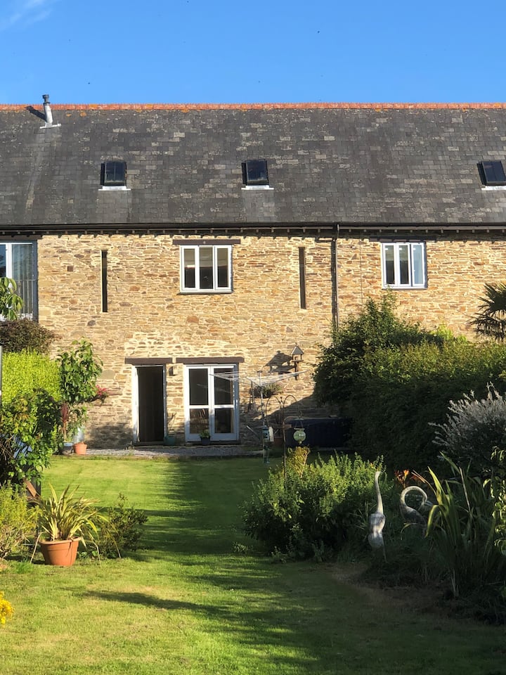The Linhay Loddiswell.  Large Barn Conversion - Bigbury-on-Sea