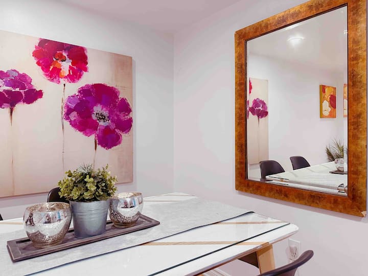 A Yul Airport Basement Suite - 蒙特婁