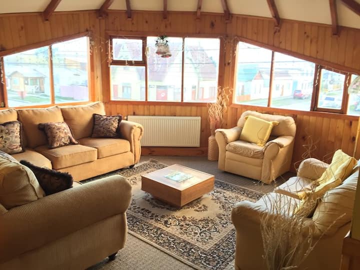 Habitación Matrimonial Privada - Puerto Natales