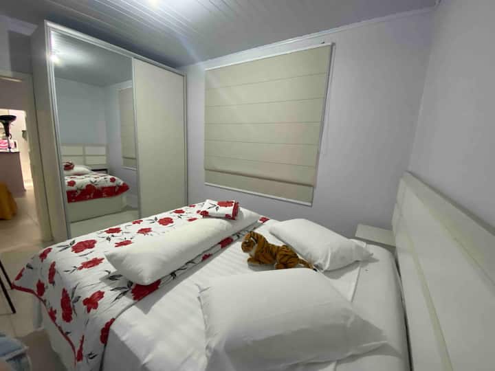 Casa Nova, Móveis Sob Medida, Pátio Amplo. - Passo Fundo