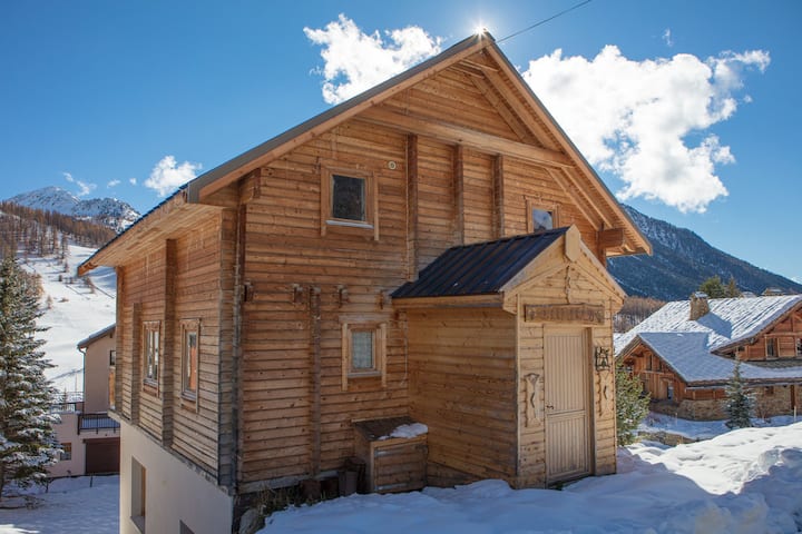 Chalet Anais Traditional Alpine Feel Chalet - Montgenèvre