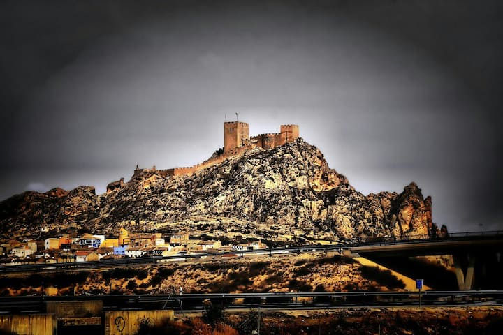 Tienda De Campaña Básica 2 Personas - Elda