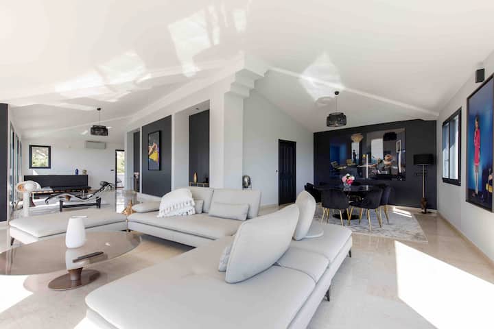 Summer 2026! Grand Luxe. Montfleury - Cannes