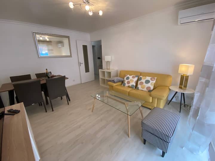 3 Pieces Chic Pour Des Vacances Tout à Pied - Vallauris