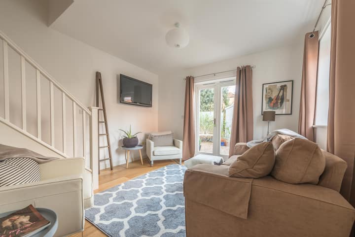 Charming Central Henley Mews House - Henley-on-Thames